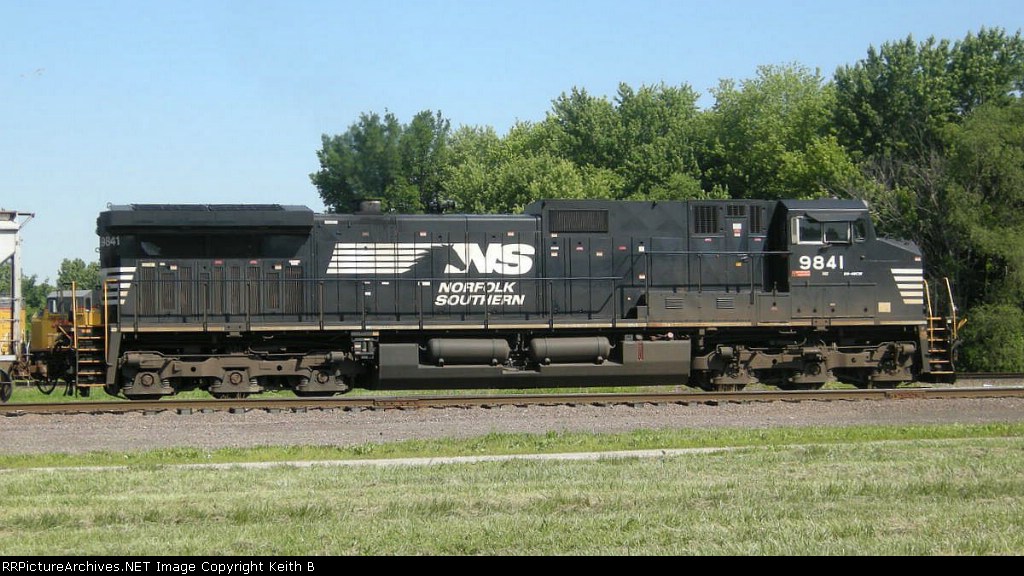 NS 9841